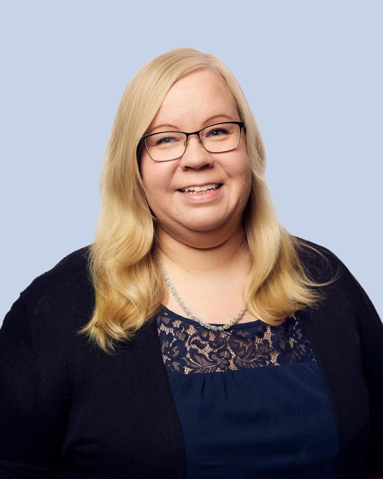 Ota yhteyttä Constin ammattilaisiin